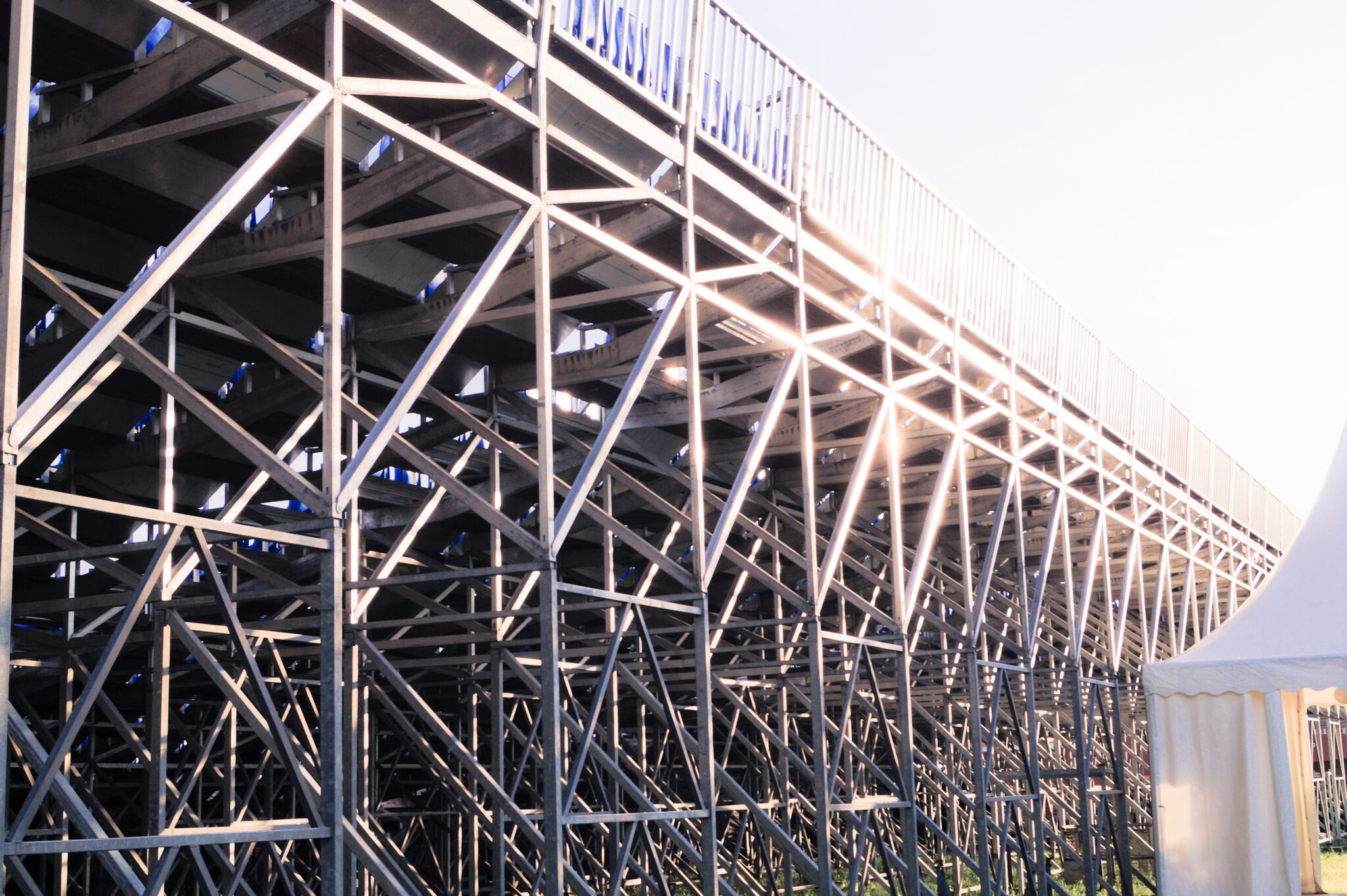 Steel Truss Design Guide: Engineering Strong, Safe Structures